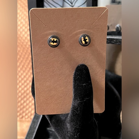 DC Comics | Jewelry | Dc Comics Faux Batman Gauges Cheater Plugs | Poshmark